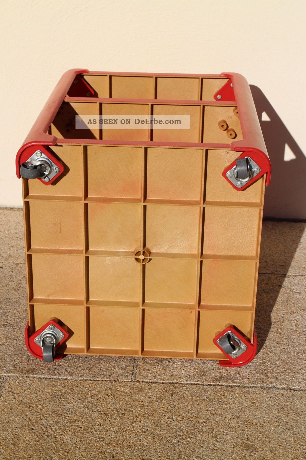 50/60er Jahre Schumm Plastic Style Beistelltisch Rolltisch