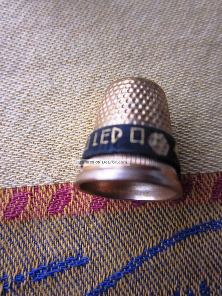 Alt, Rar - Wertvoll? 10 Versch. Fingerhüte, Metall (auch Silber?) Aus ...