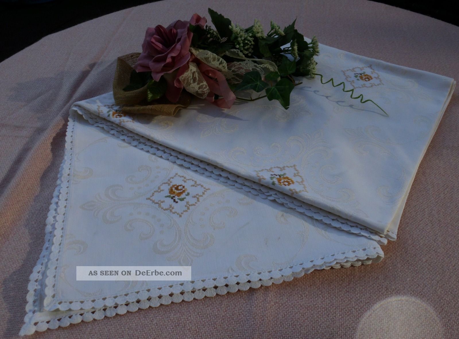 Wunderschöne Tischdecke Handarbeit Vintage Unikat Ca. 150 X 135 Cm