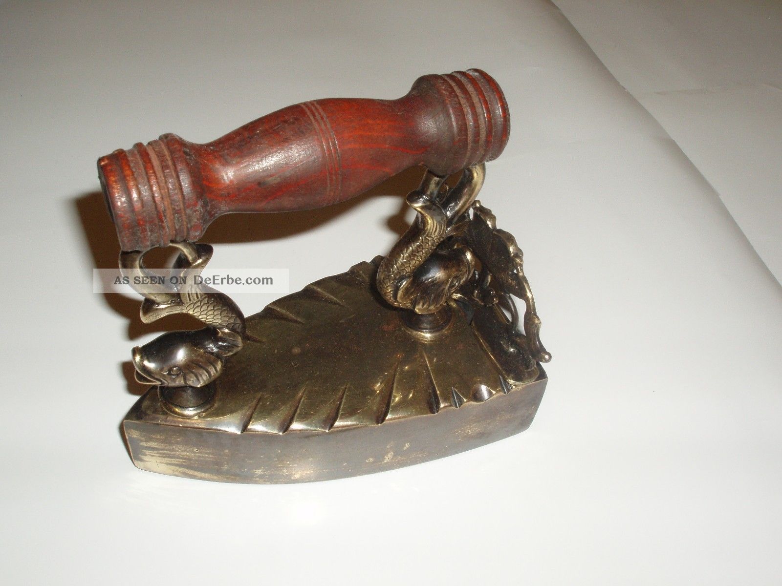 Antikes Gros Messing Bügeleisen Sad Iron, Fer à Repasser.