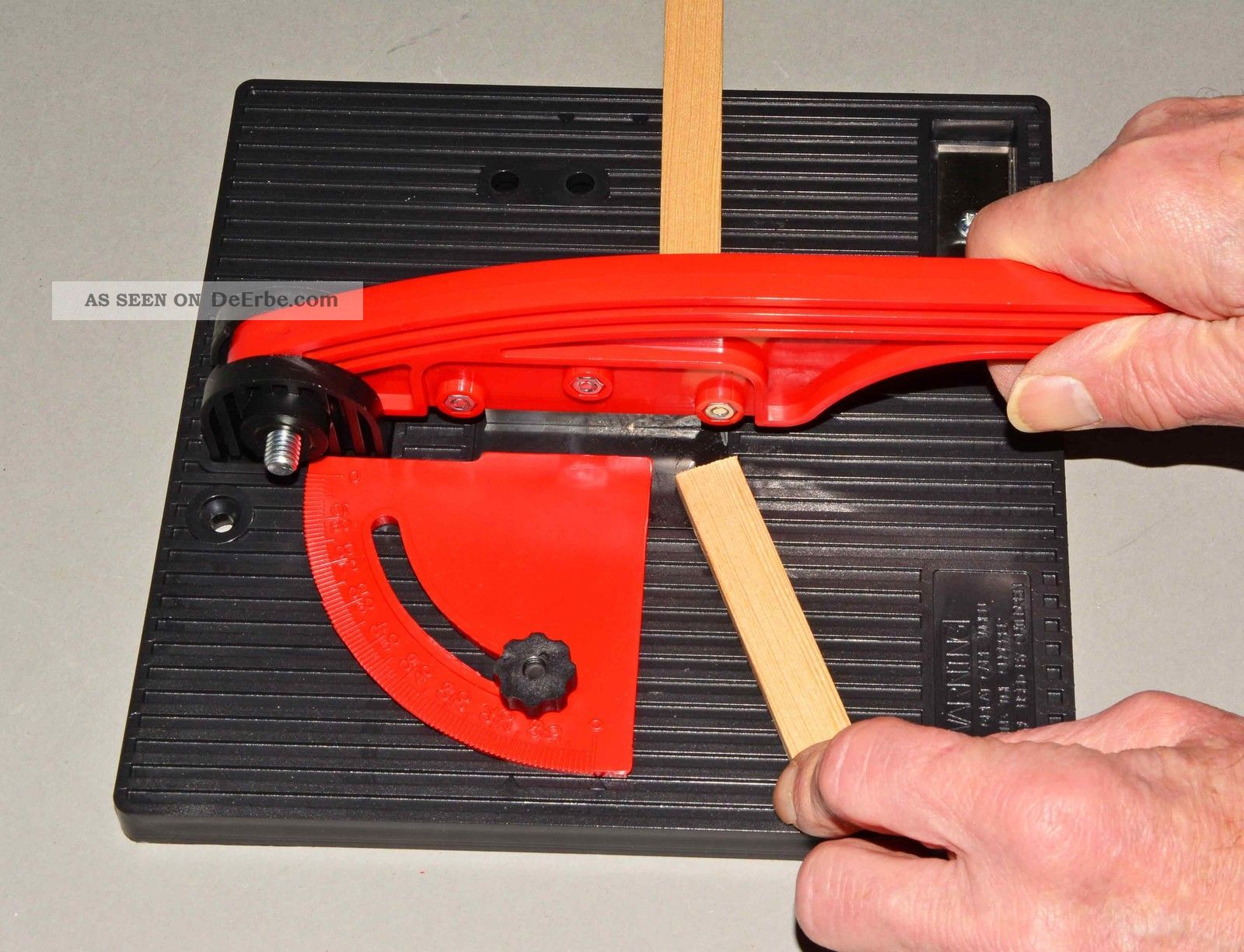 Holz Und Kunststoff Genauestens Auf Gehrung Schneiden - Effektiv Und ...