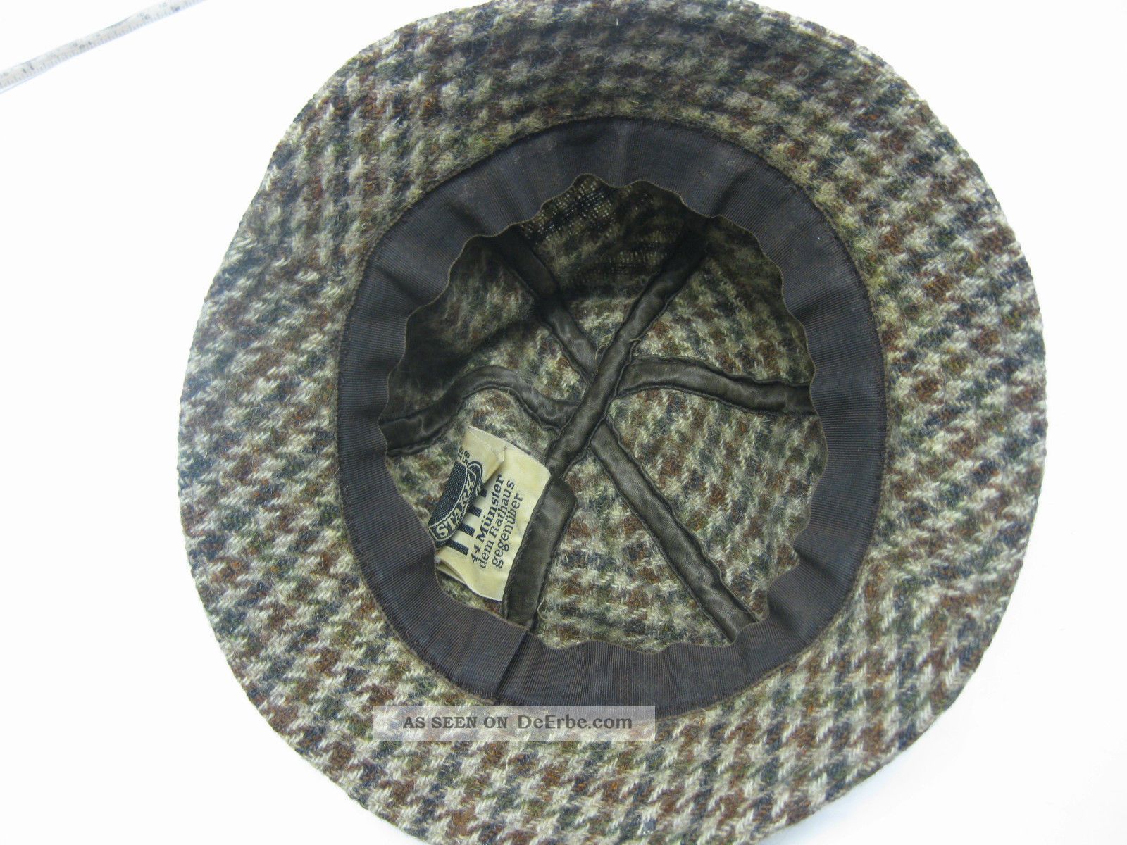 Vintage Hut Von 1971