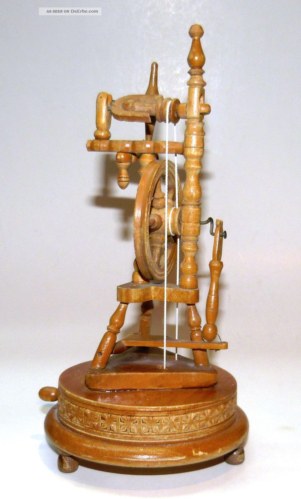 , Spinnrad Aus Holz Mit Spieluhr, Miniatur Spieldose - Alle Teile ...