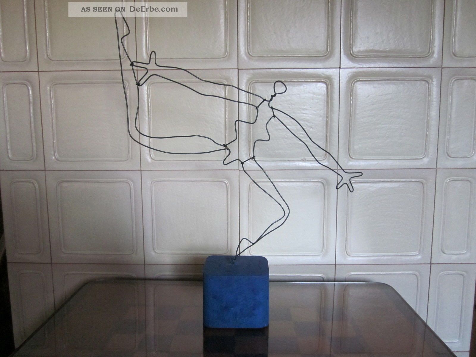 Ren Rong Draht - Skulptur Auf Holzsockel Datiert Und Signiert / H=ca ...