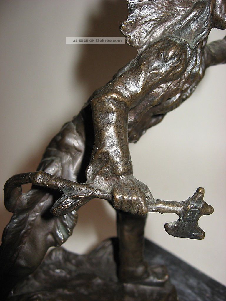 Häuptling - Tomahawk - Bronze - Carl Kauba - Wien Sign
