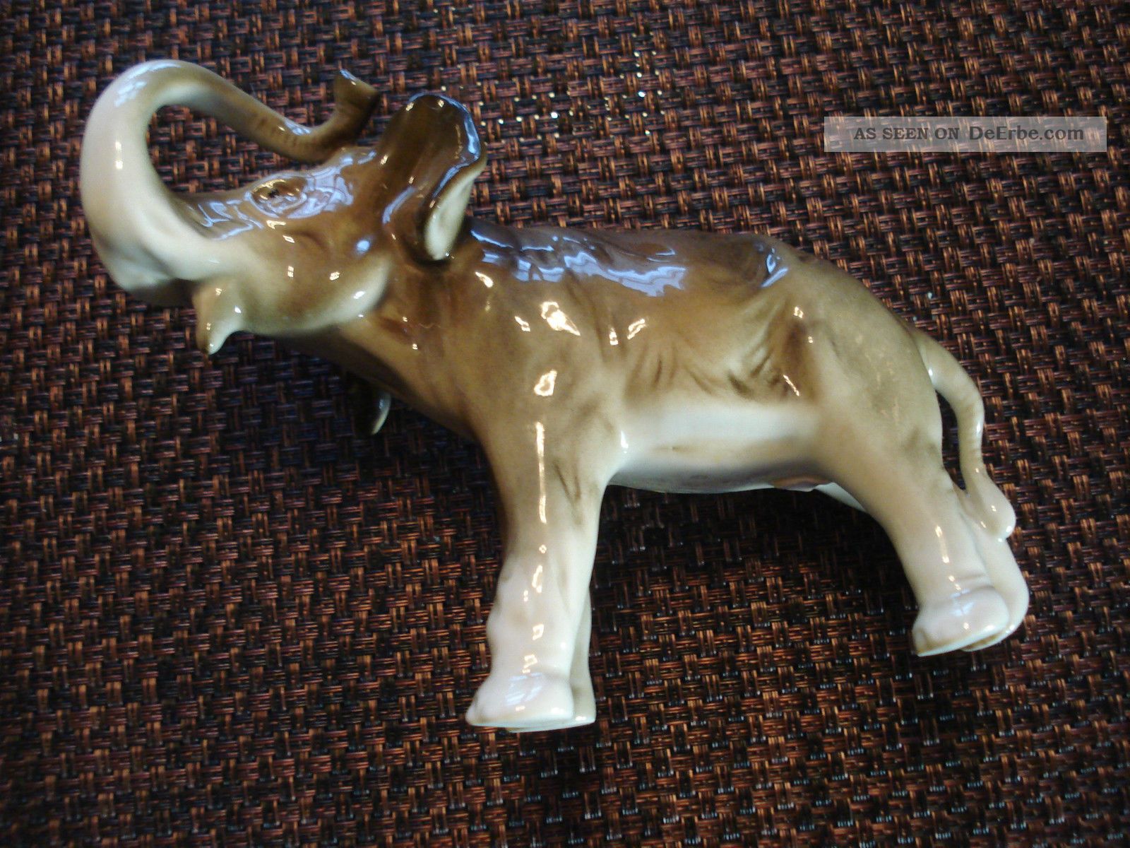 Alter Antiker Porzellan Dux Elefant Gemarkt Mit Rosa Dreieck Top - Vintage