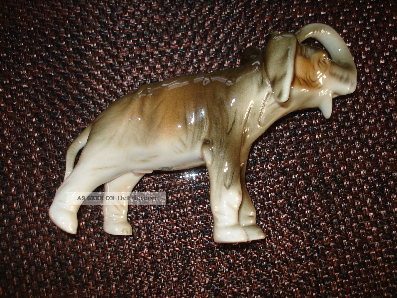 Alter Antiker Porzellan Dux Elefant Gemarkt Mit Rosa Dreieck Top - Vintage