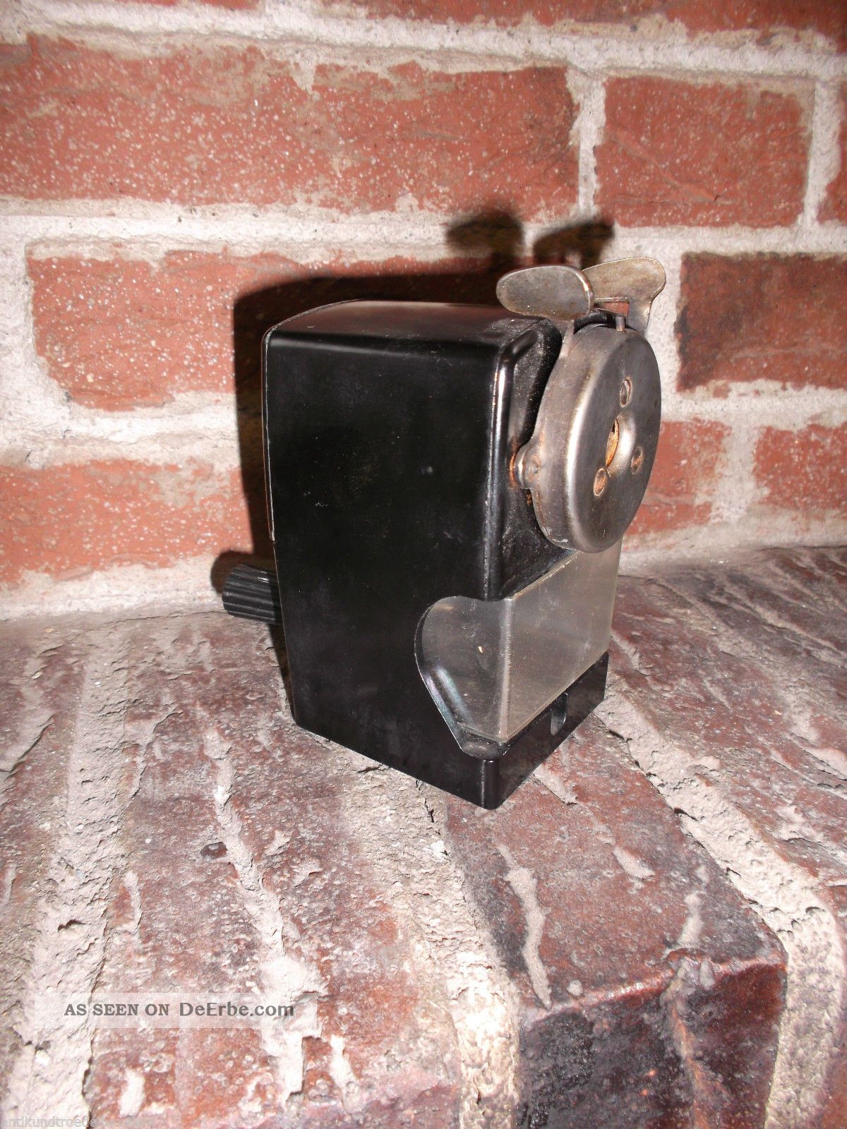 Alter Bleistift - Anspitzer - Tischspitzer Bleistiftanspitzer