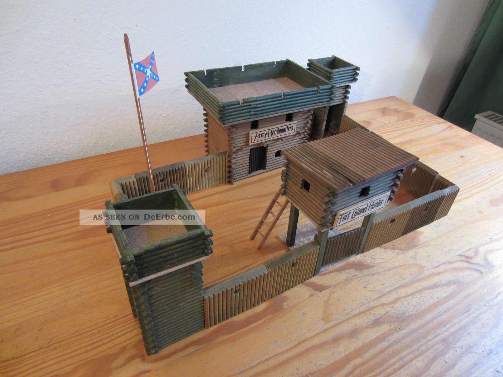 Elastolin 7885 Fort Colonel Hunter Western Cowboy Holz Häuser Ohne Figuren