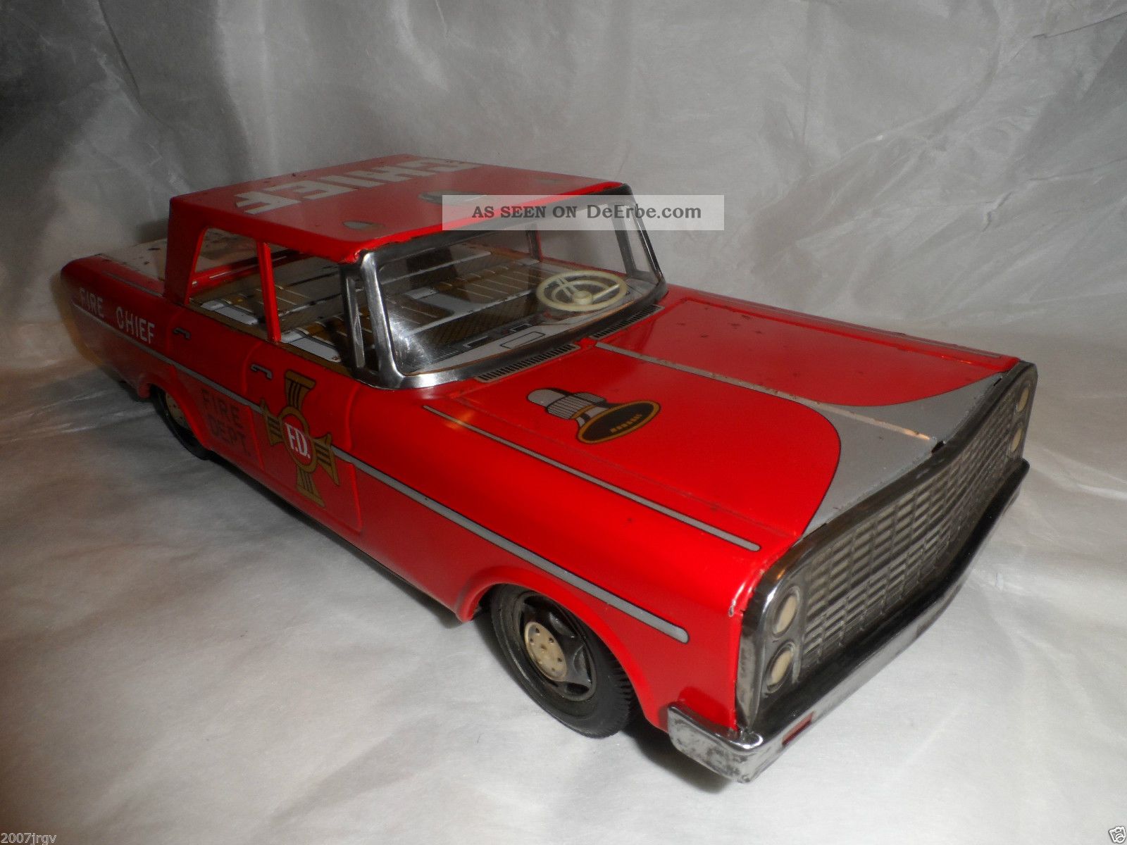 Altes Blech Ford Fire Chief Car Made In Japan Friction /sirene Top