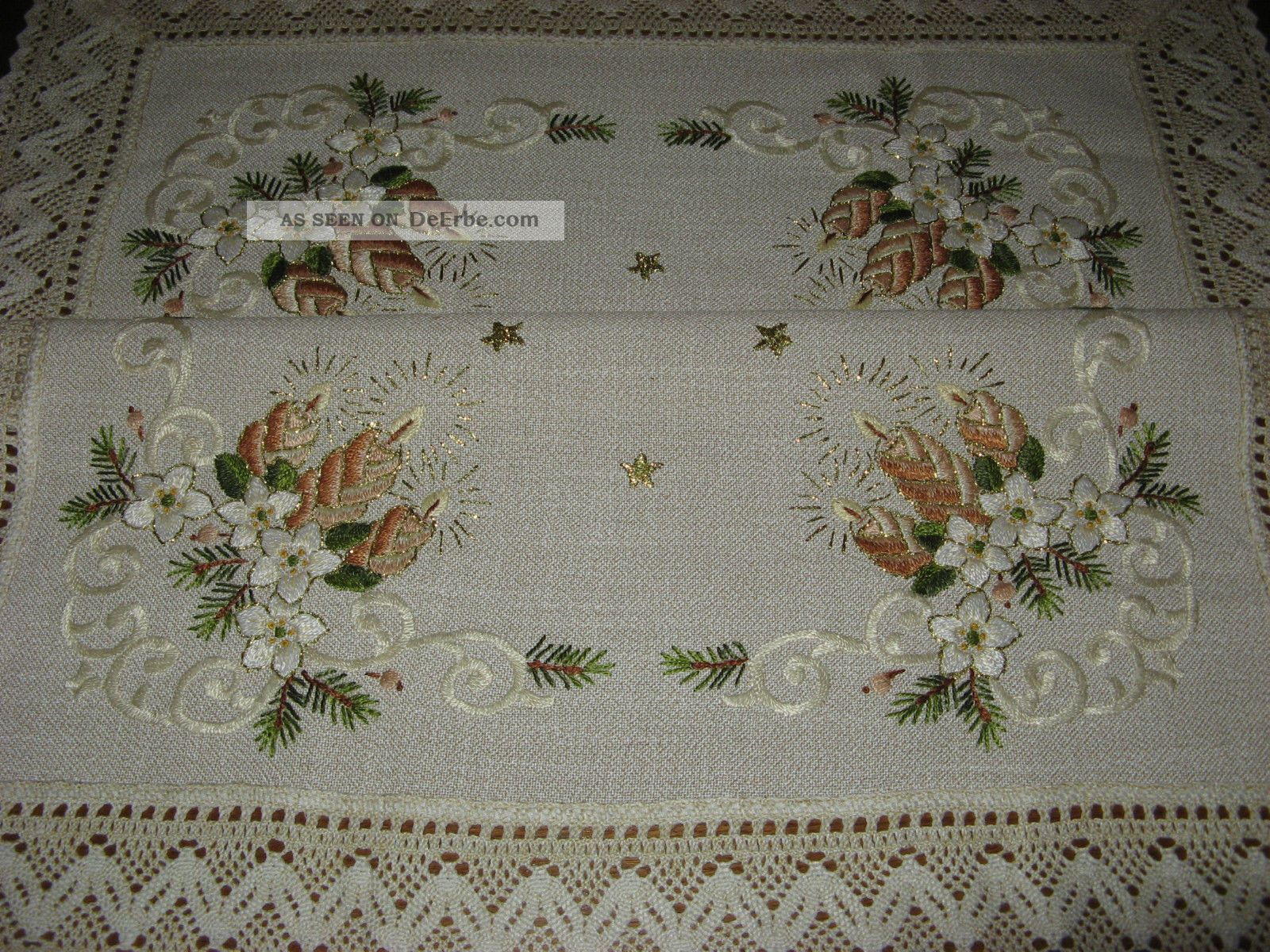 Schöne Tischdecke - Handarbeit - Stickerei - Weihnachten ...